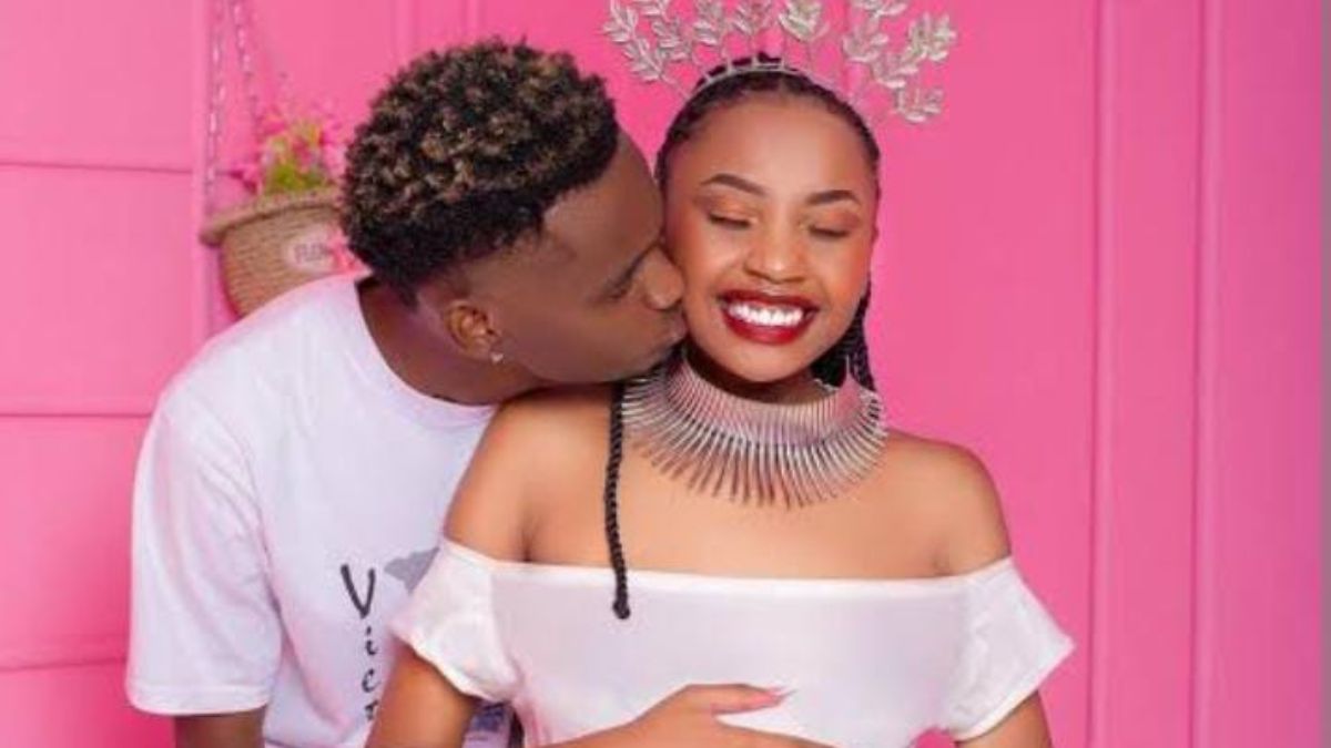Content creators Whitney and Warren expecting their third baby ...